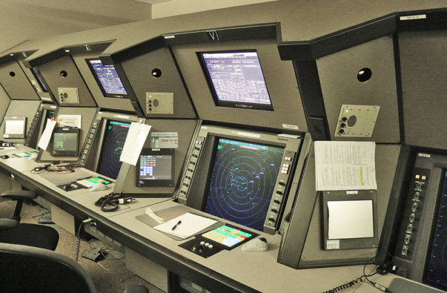Air Traffic Control: Behind the Scenes at Atlanta A80 Terminal Radar ...