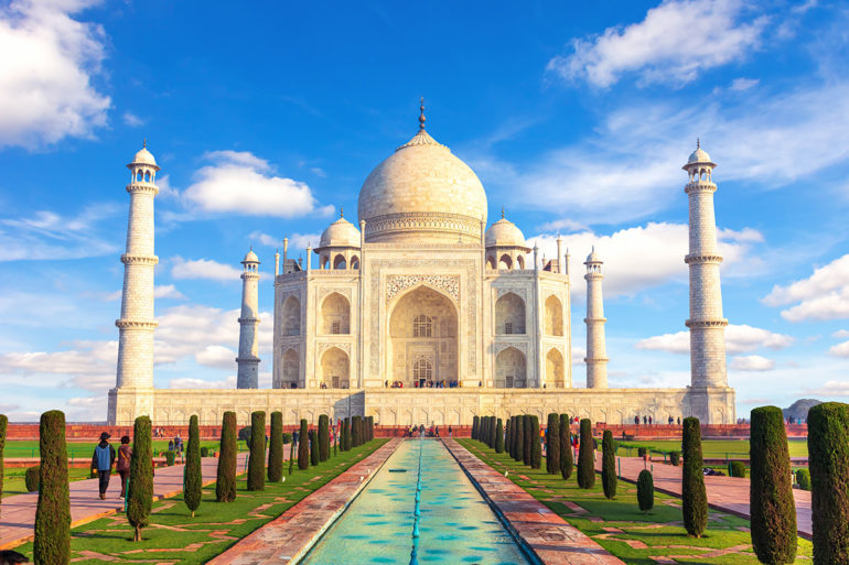 10 World Landmarks Recreated in LEGO Blocks - The Gate