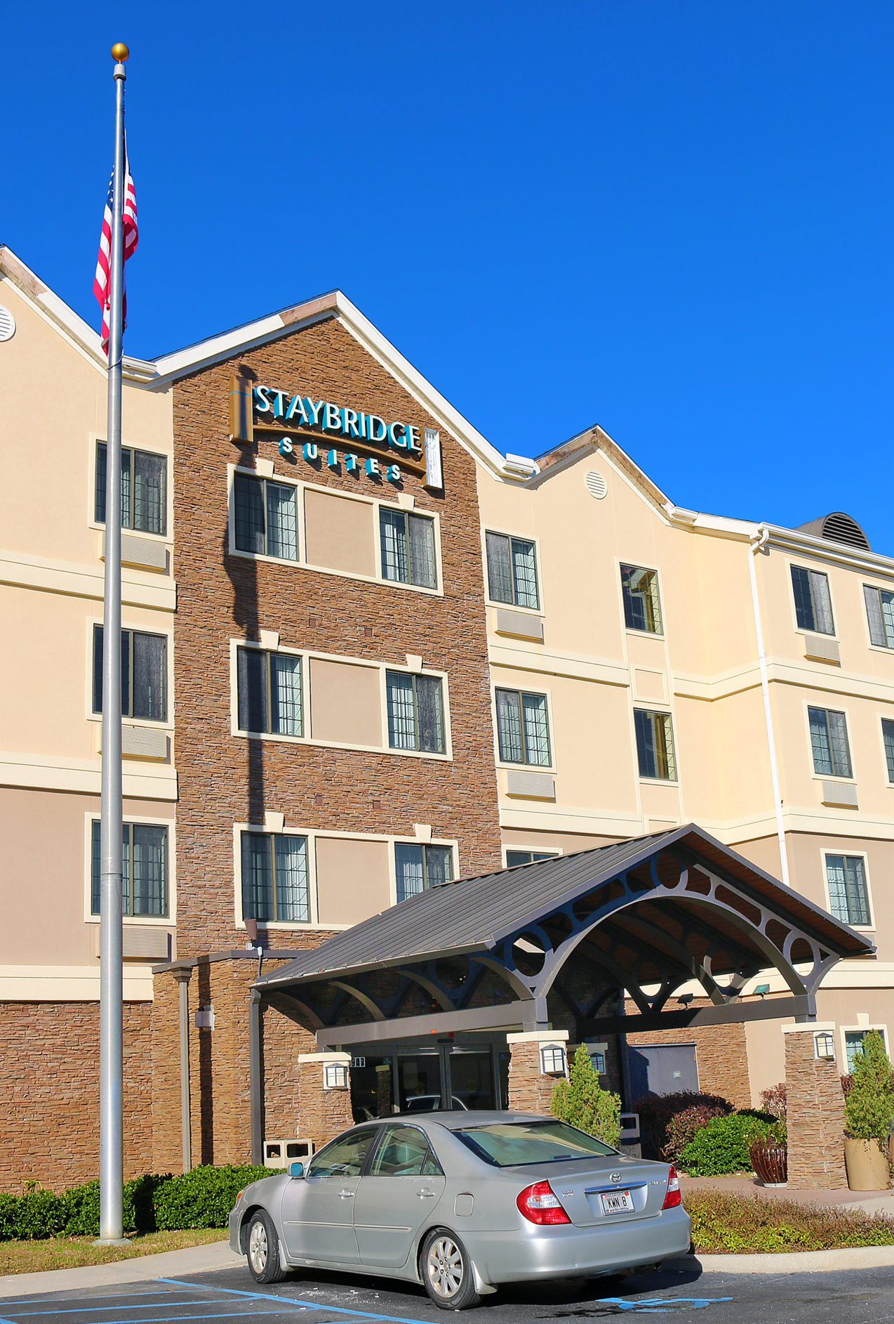 Elite Status Worth Chasing: One Example - The Gate