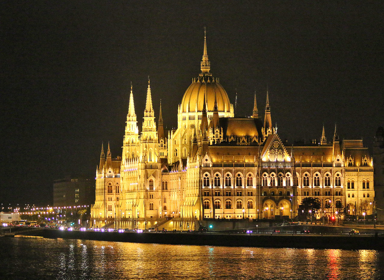 The Most Beautiful Building in Each Country Around the World, According ...