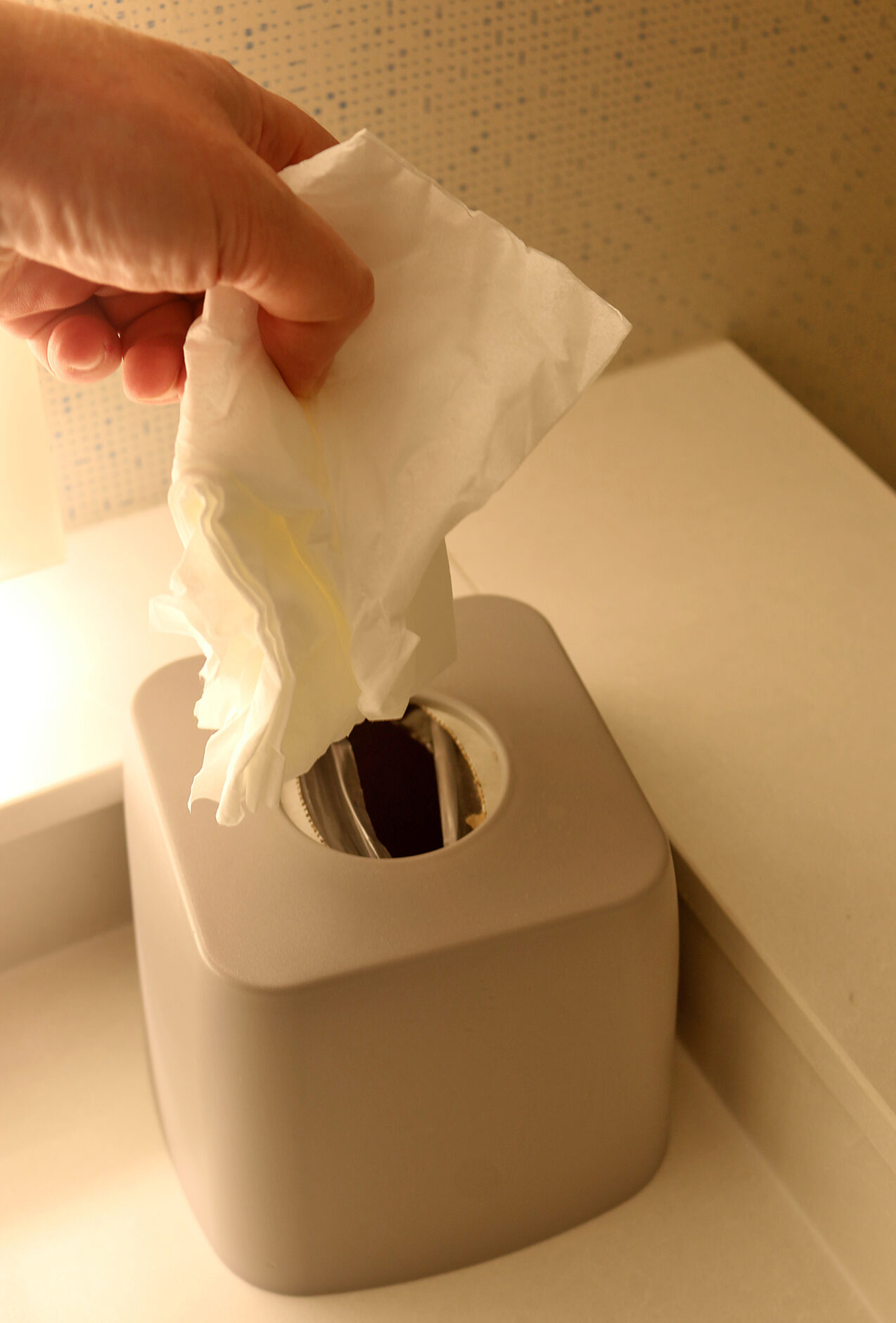 Issues With Too Few Tissues In Hotel Rooms? - The Gate